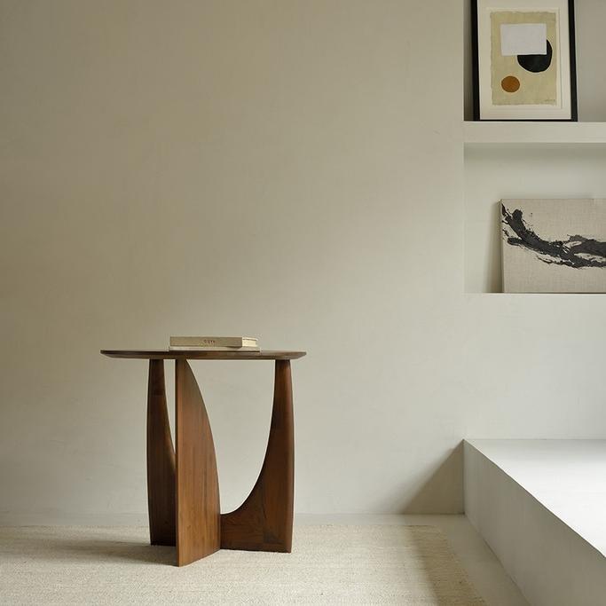 Geometric side table | Re-loved